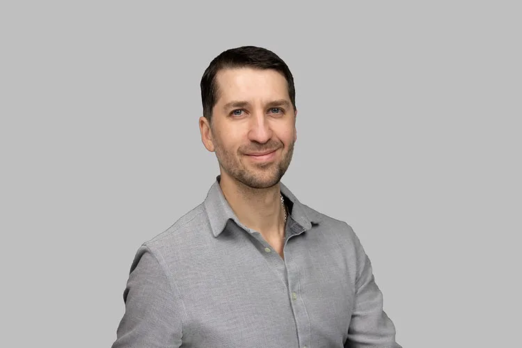 PRO Tips - How To Create Great Looking Professional Headshots - Digital ...